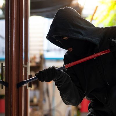 Essential car theft prevention tips: Secure your vehicle at home ...